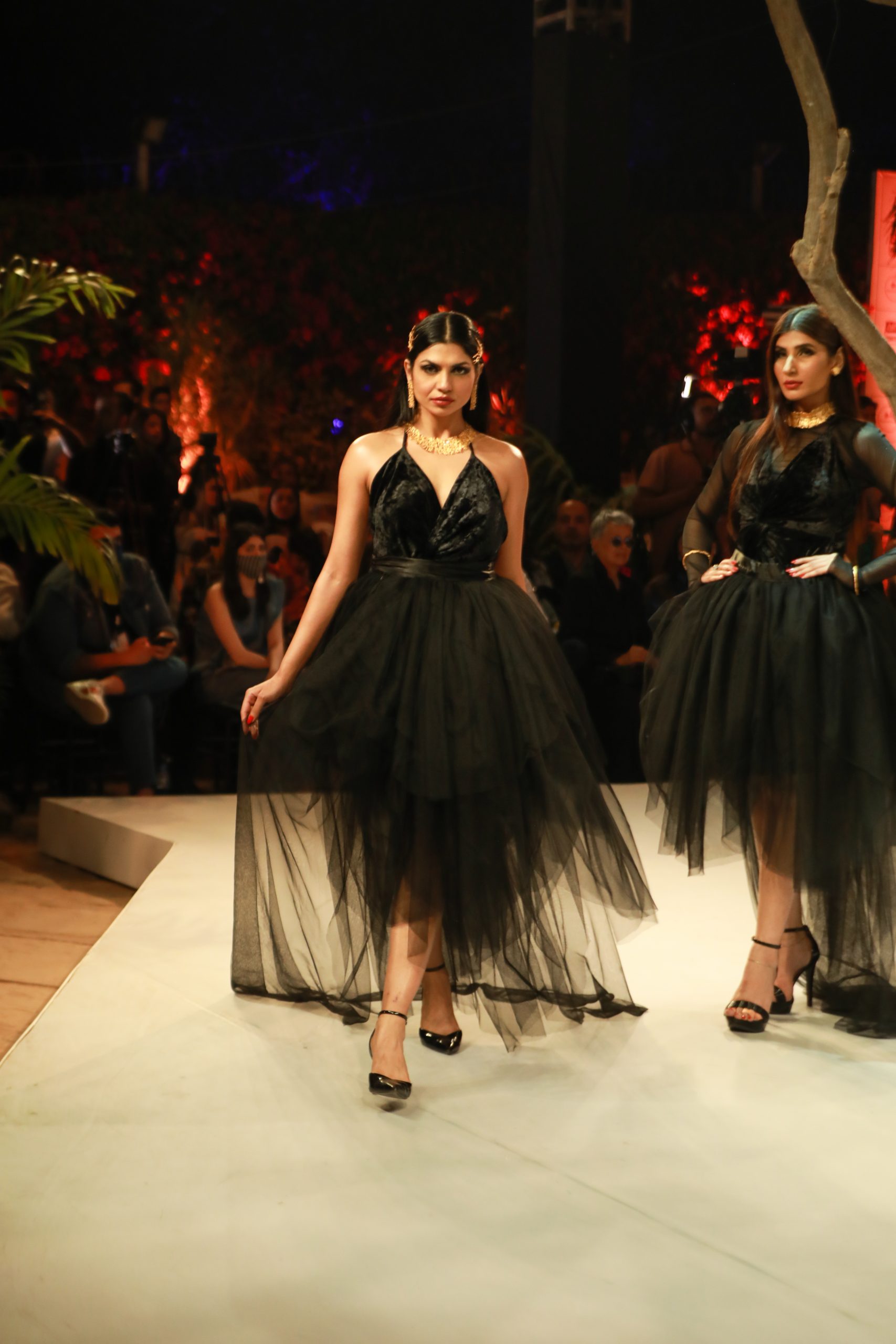 sundus (5) – Something Haute